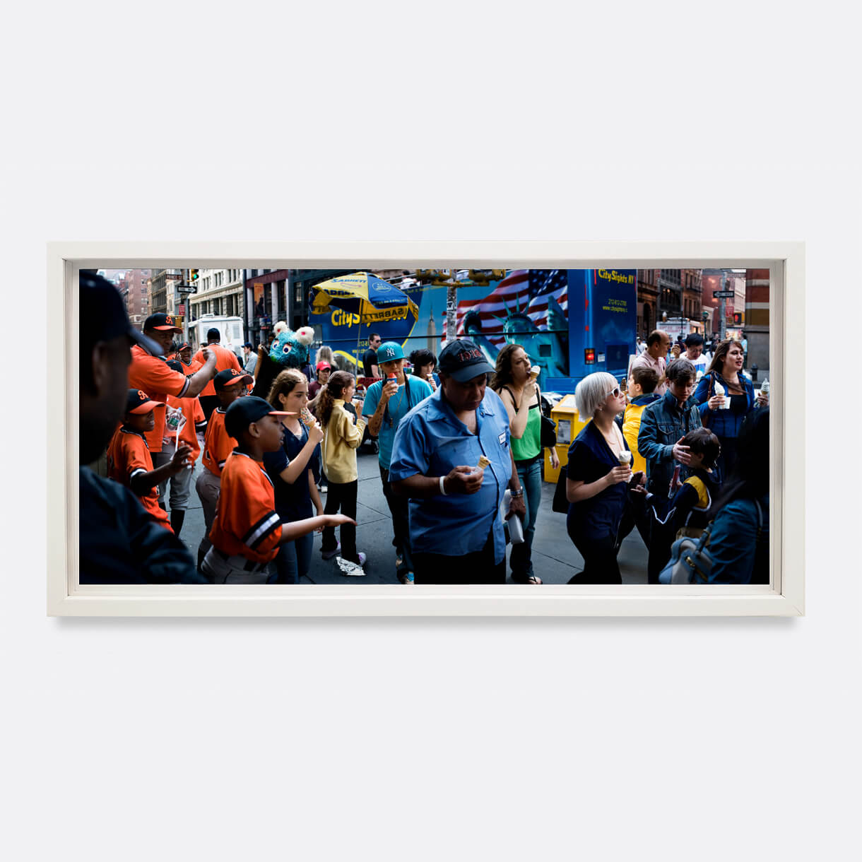 Pantone Pantomime. 2011 – V1 Gallery